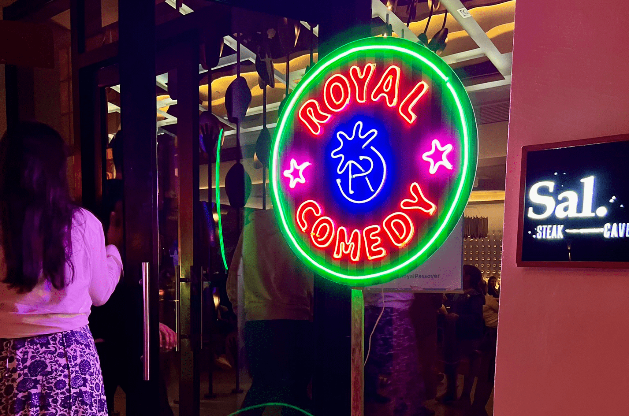 Royal Comedy - Royal Passover